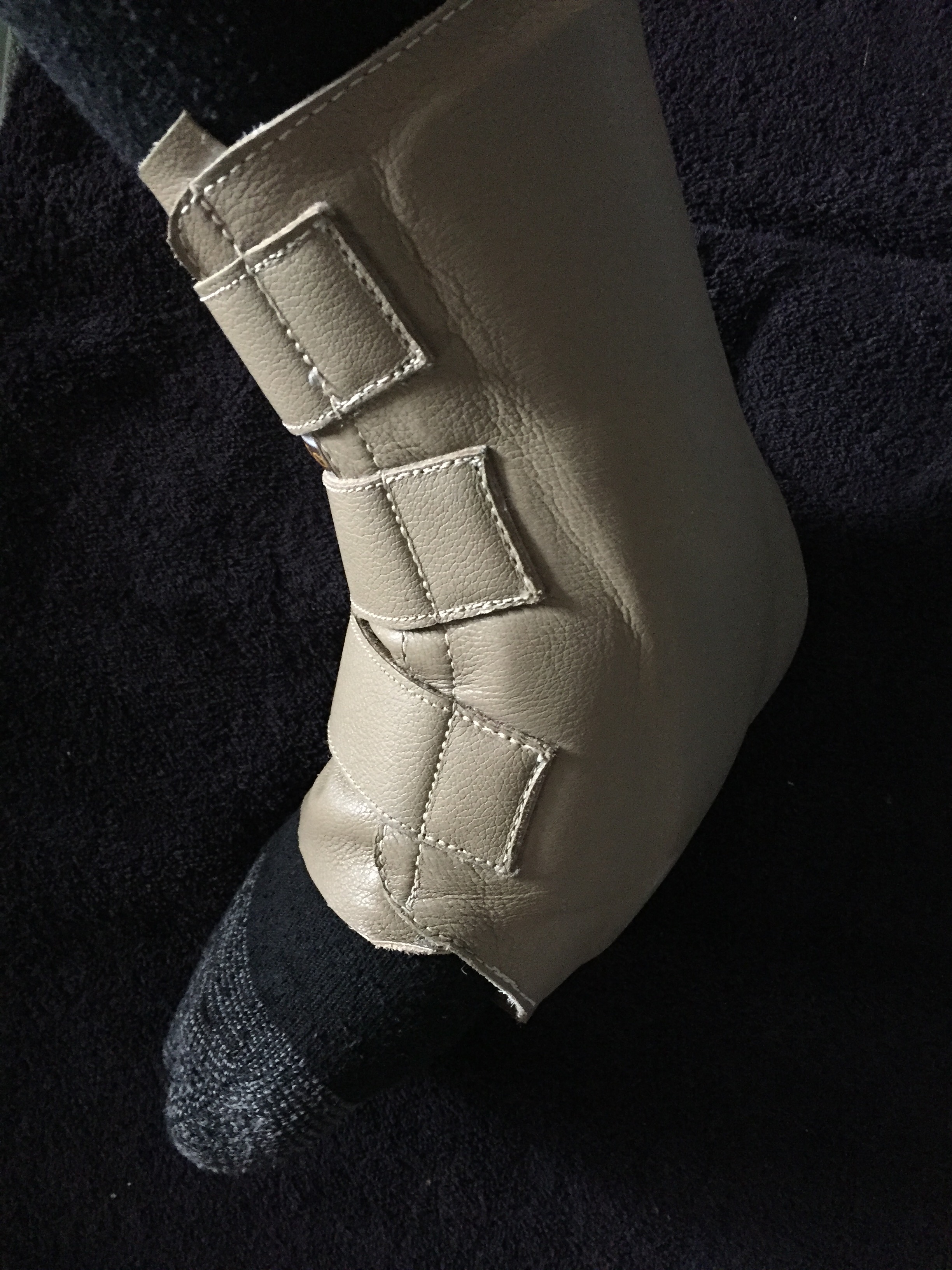 Footnotes #23 – Arizona Boot | Walter Thinnes